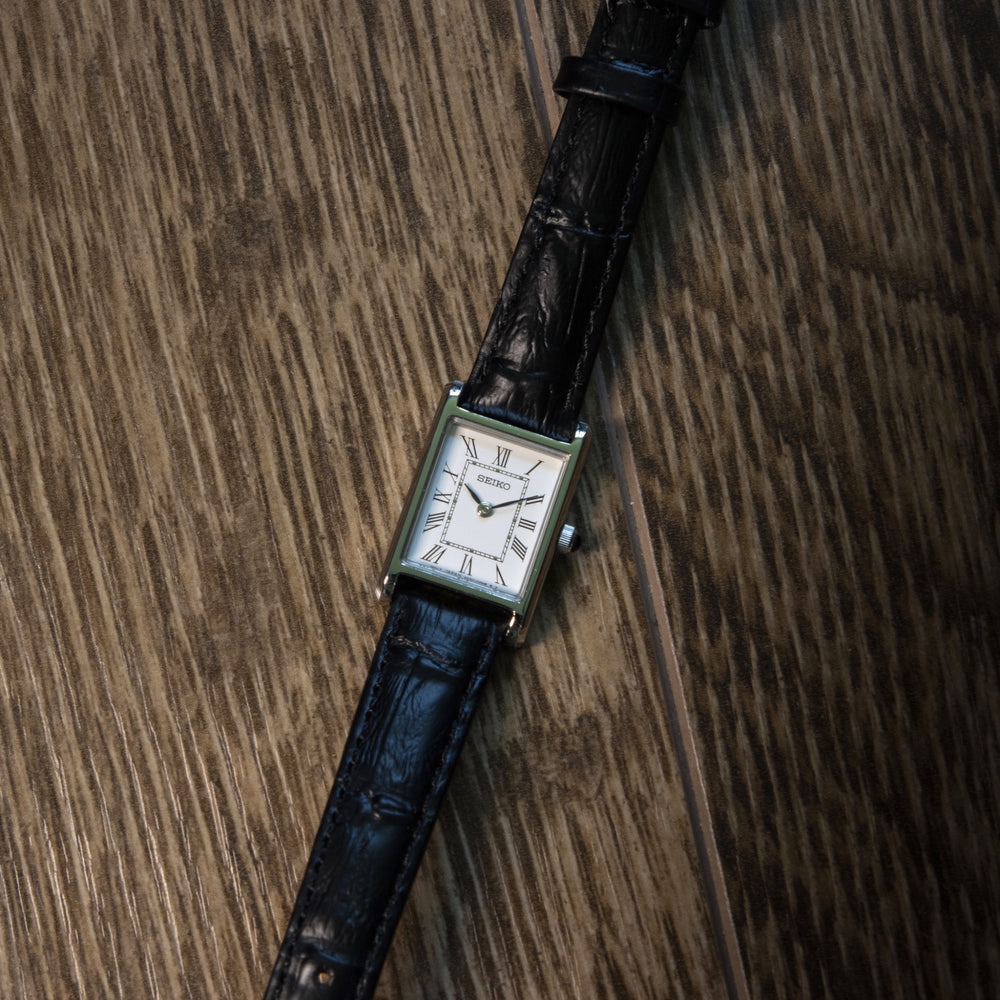 Seiko Essentials Women's Watch SWR053P1 Silver